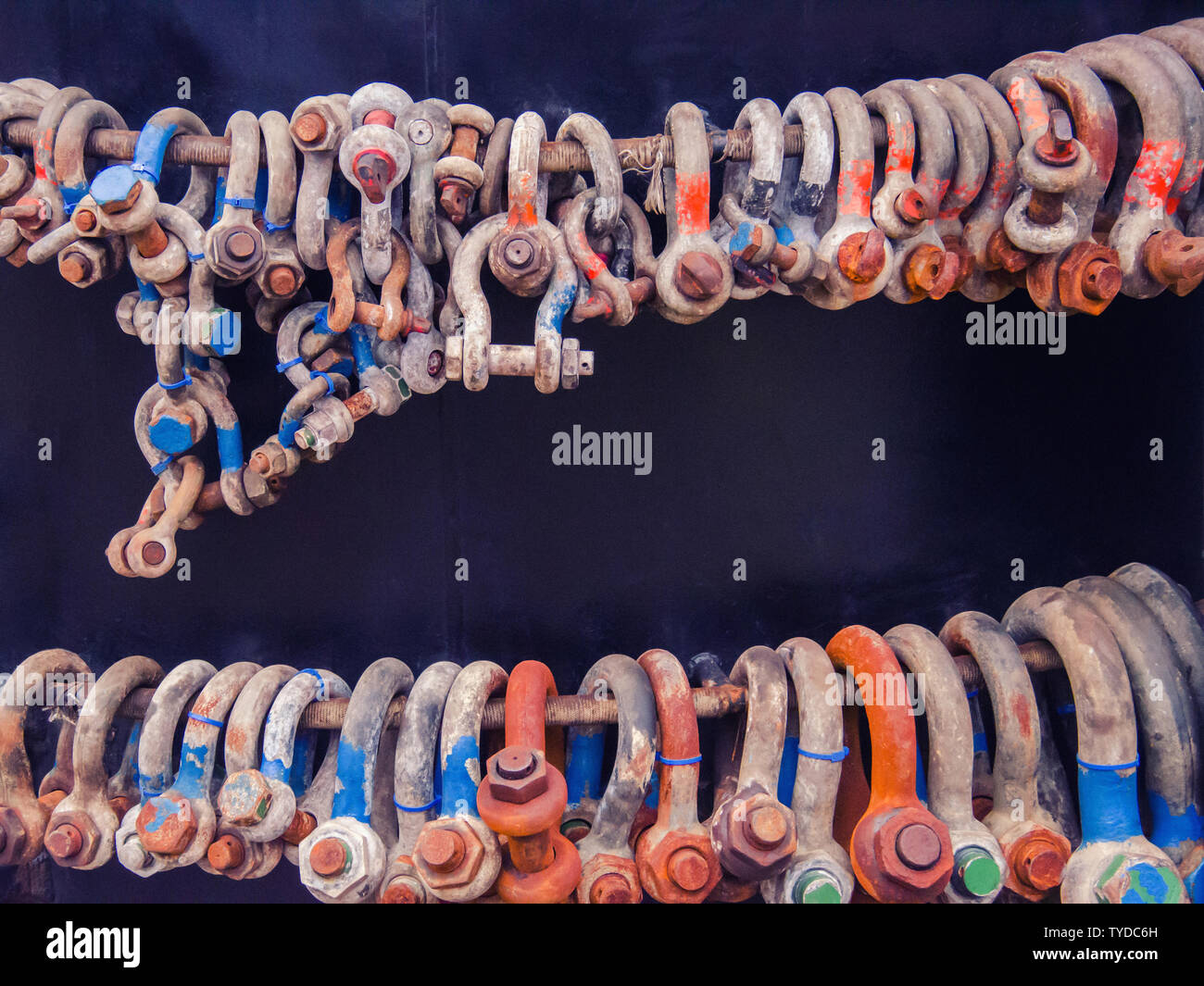 Lifting shackles hi-res stock photography and images - Alamy