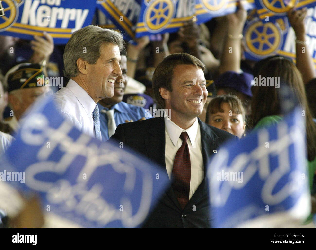 Ft lauderdale airport entrance hi-res stock photography and images - Alamy