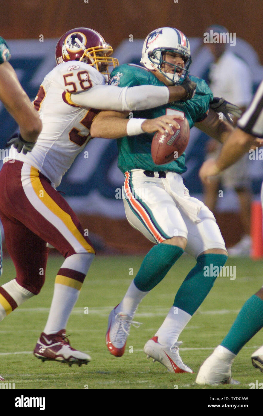 Miami dolphins quarterback a j feeley hi-res stock photography and ...