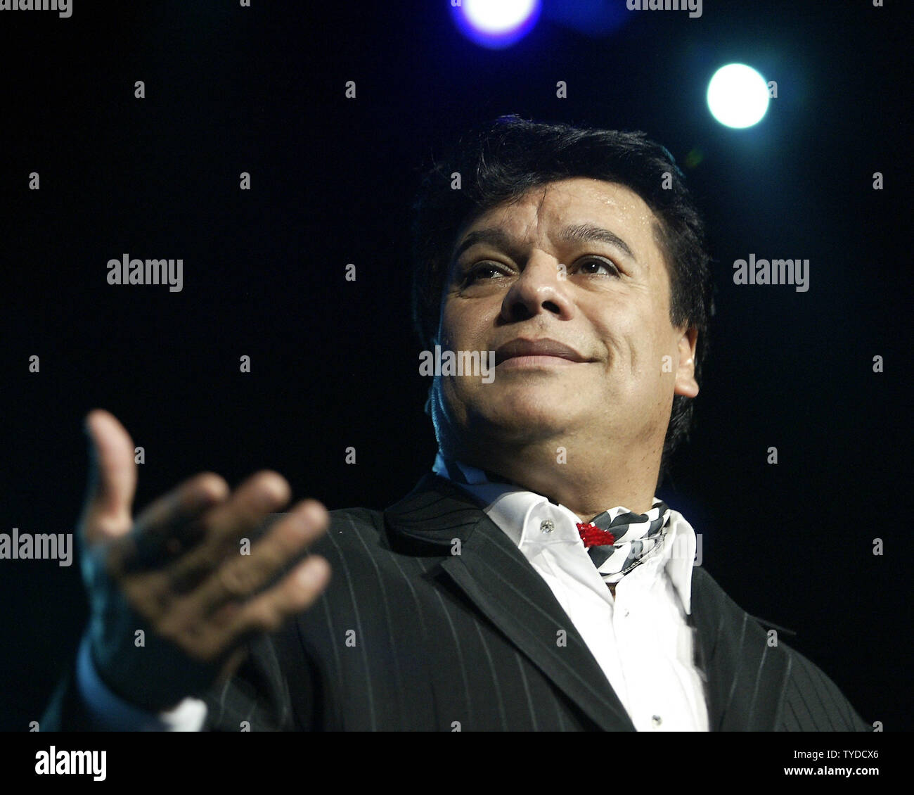 Juan Gabriel performs in concert at the American Airlines Arena in ...