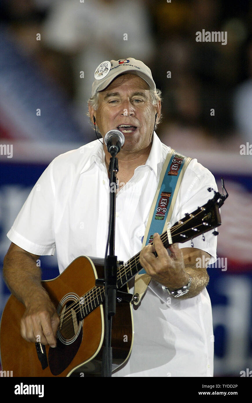 Jimmy buffet on the beach hi-res stock photography and images - Alamy