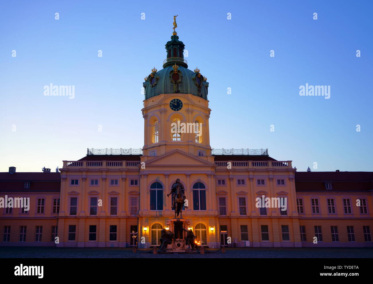 Berlins city castle hi-res stock photography and images - Alamy