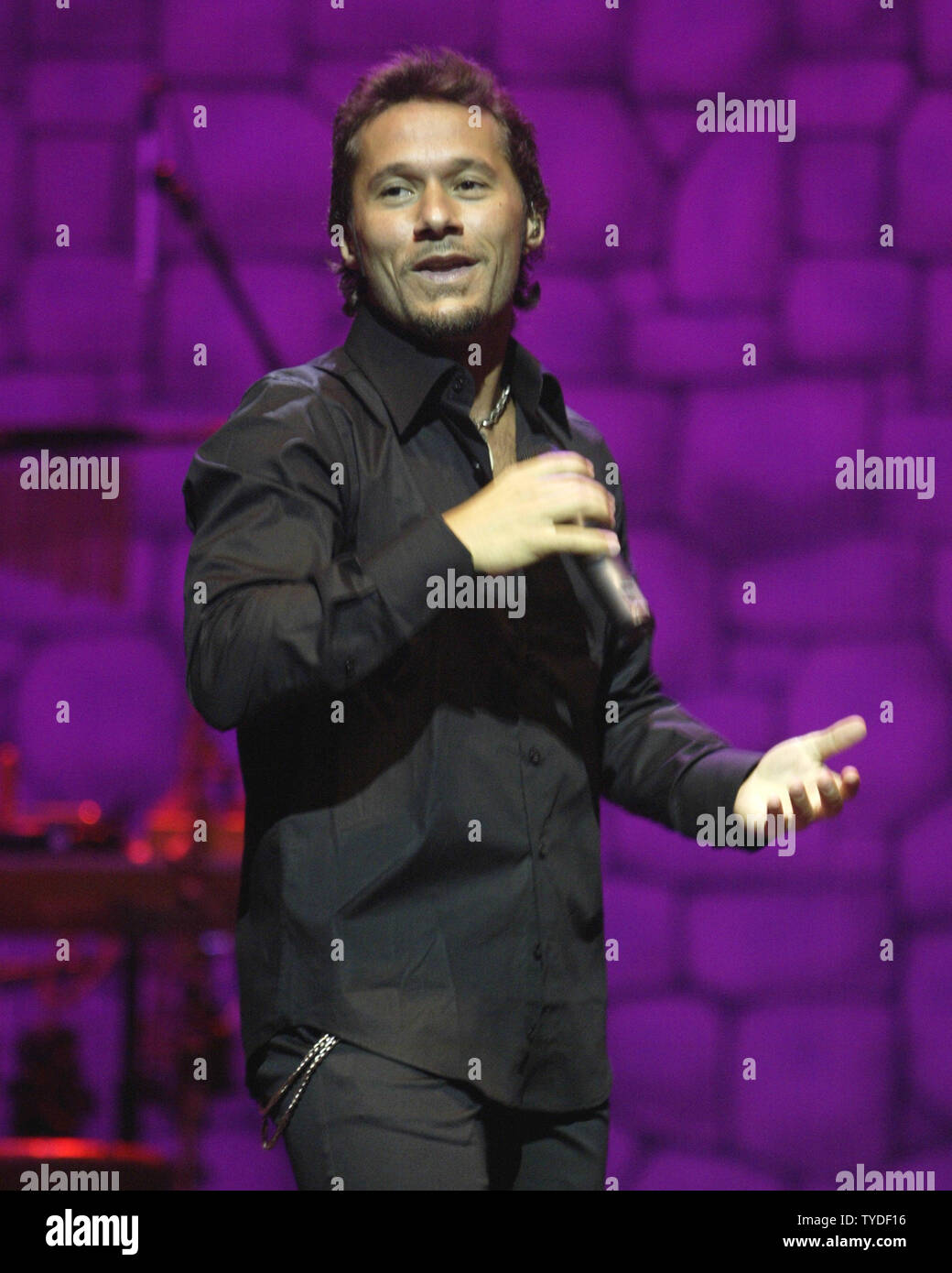 Argentinian singer Diego Torres performs in concert at the James L ...