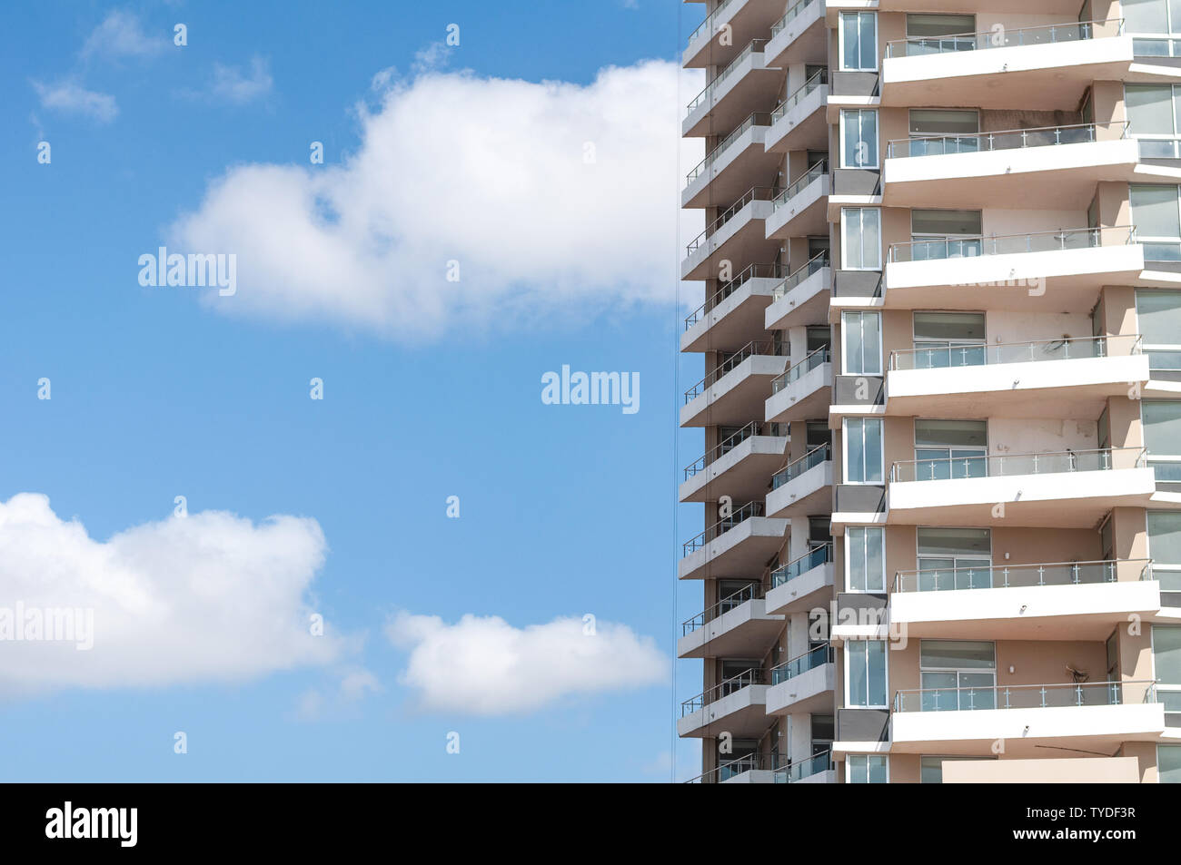 Skyscraper balcony hi-res stock photography and images - Alamy