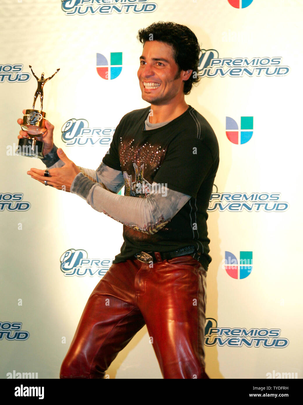 Chayanne Logo Chayanne Official Store