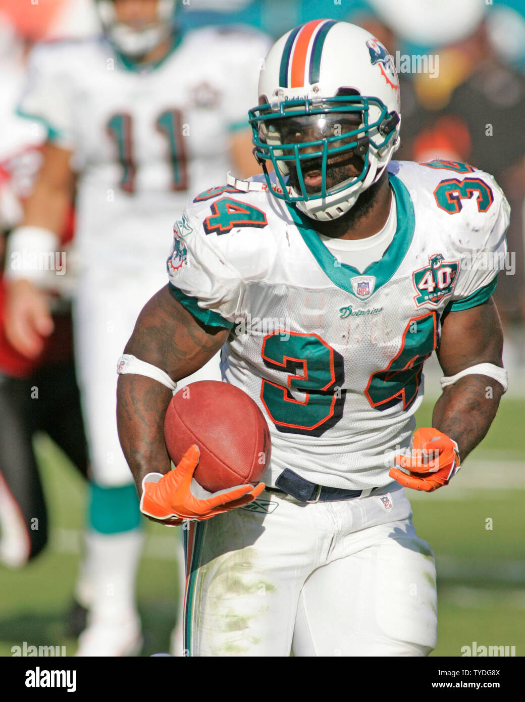 Miami Dolphins running back Ricky Williams in fourth quarter action ...