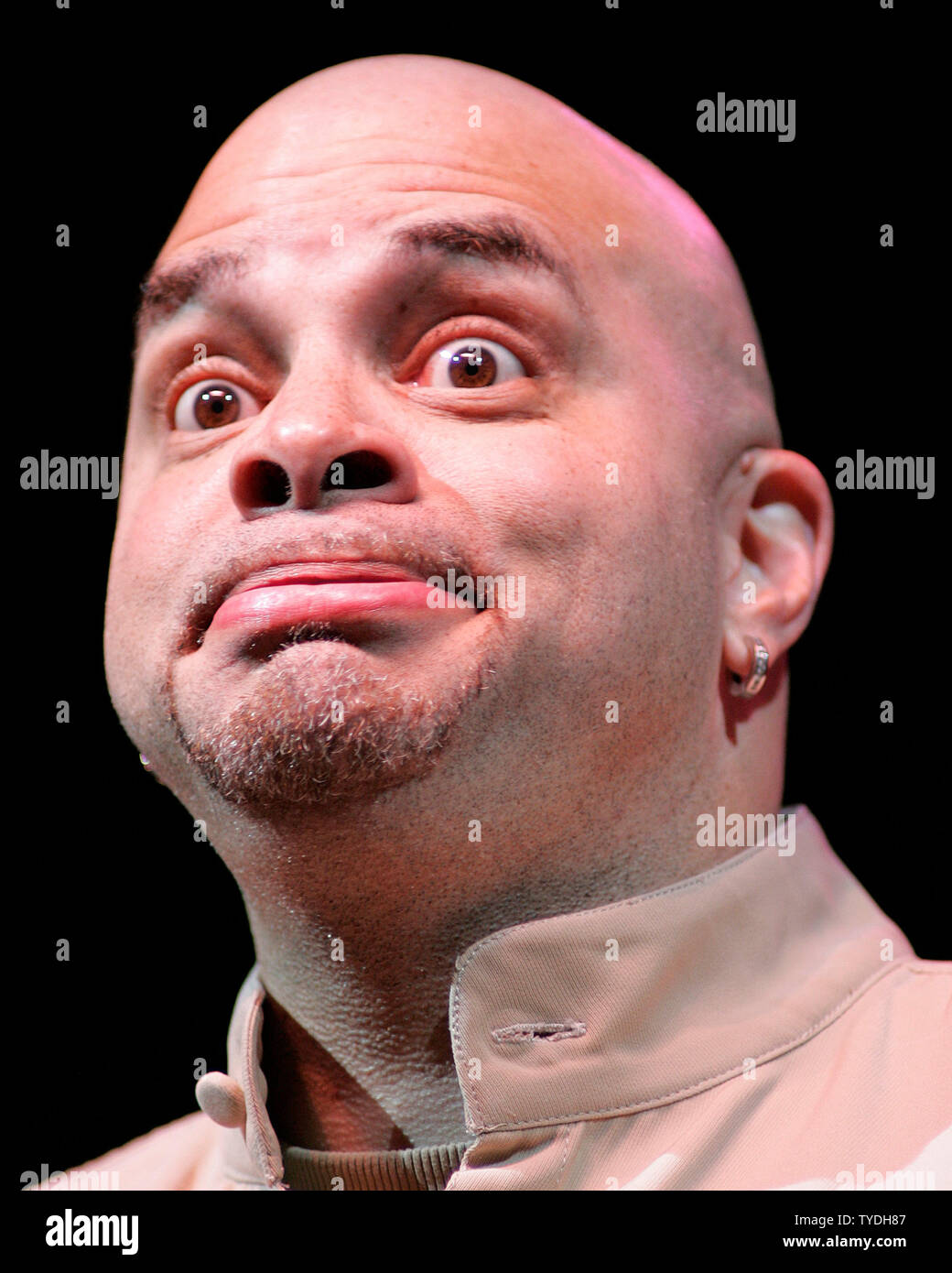 Sinbad performs his comedy show hi-res stock photography and images - Alamy