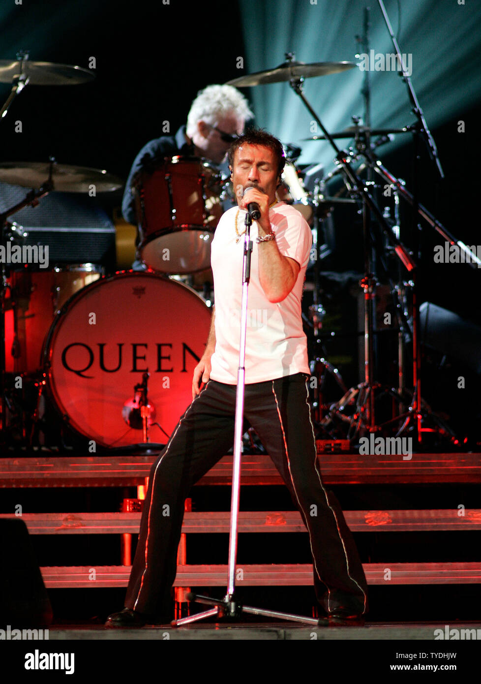 Paul Rodgers Queen Paul Rodgers High Resolution Stock Photography and ...