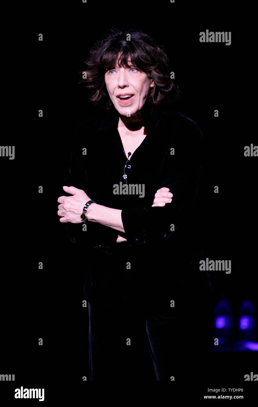 Lily tomlin show hi-res stock photography and images - Alamy