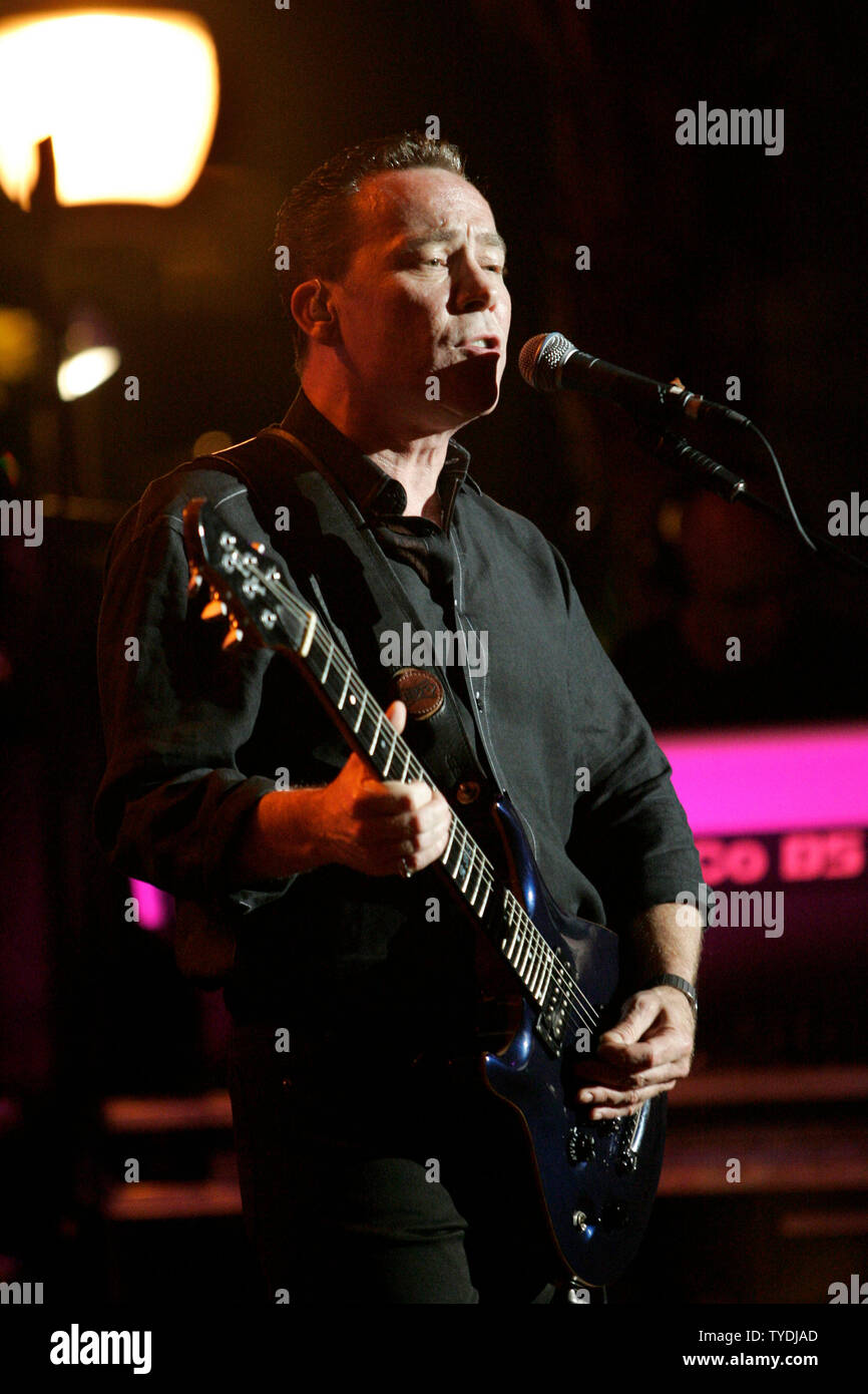 Robin campbell hi-res stock photography and images - Alamy