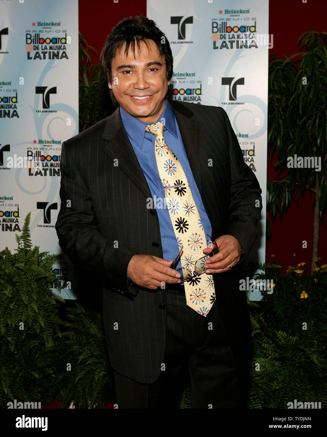 El Cucuy arrives on the red carpet for the 2006 Latin Billboard Awards ...