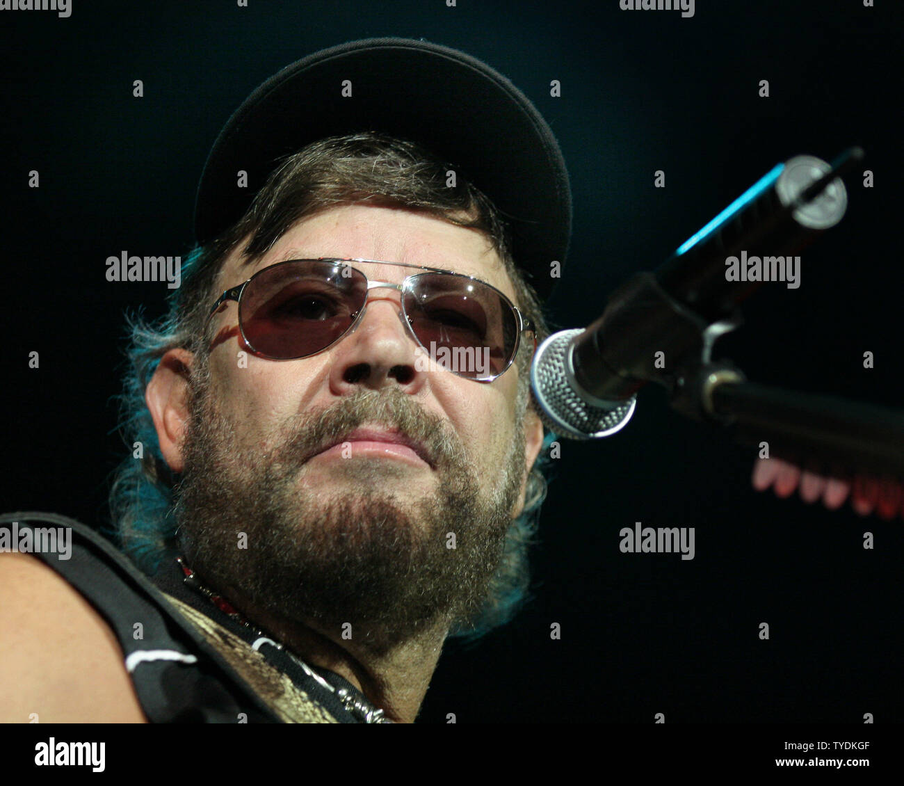 Hank Williams Jr. performs in concert at the Seminole Hard Rock Hotel ...