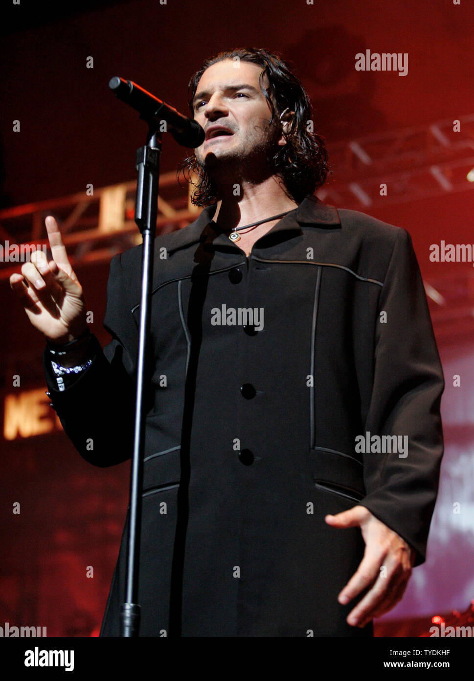 Ricardo Arjona performs in concert at the American Airlines Arena in ...