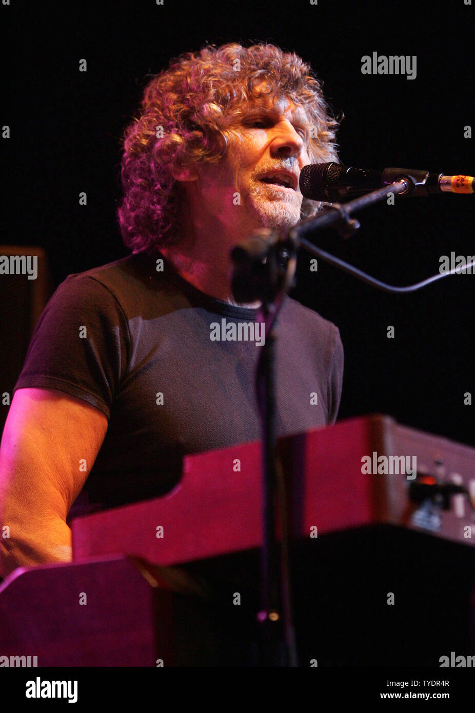 Rod Argent and the Zombies perform in the HippieFest tour at the ...