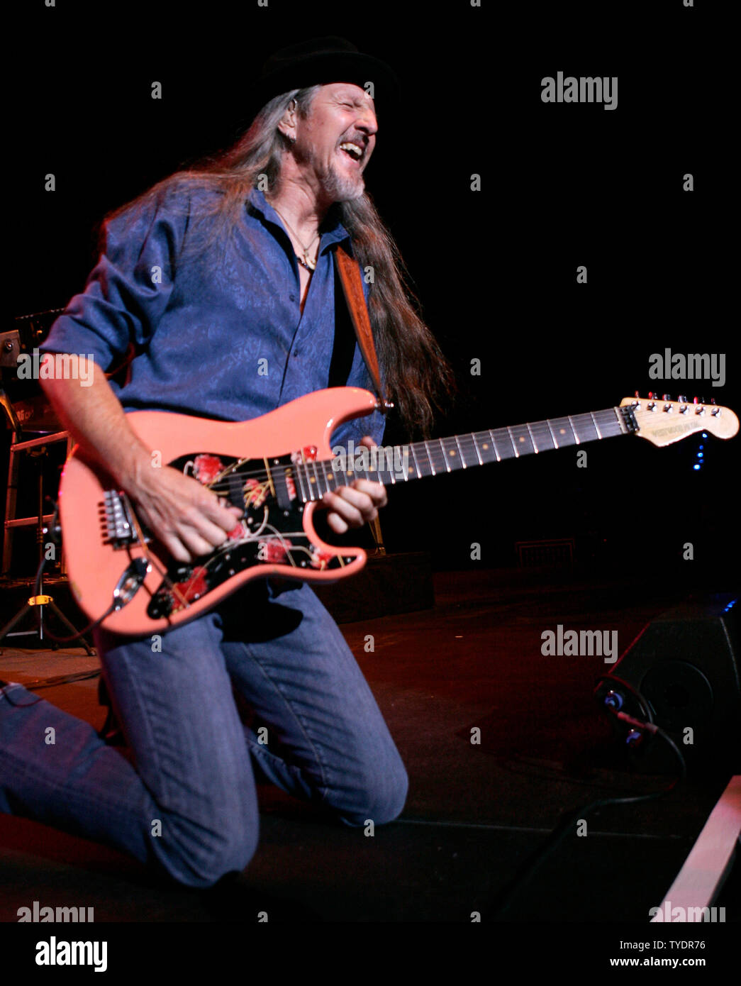 Pat simmons hi-res stock photography and images - Alamy
