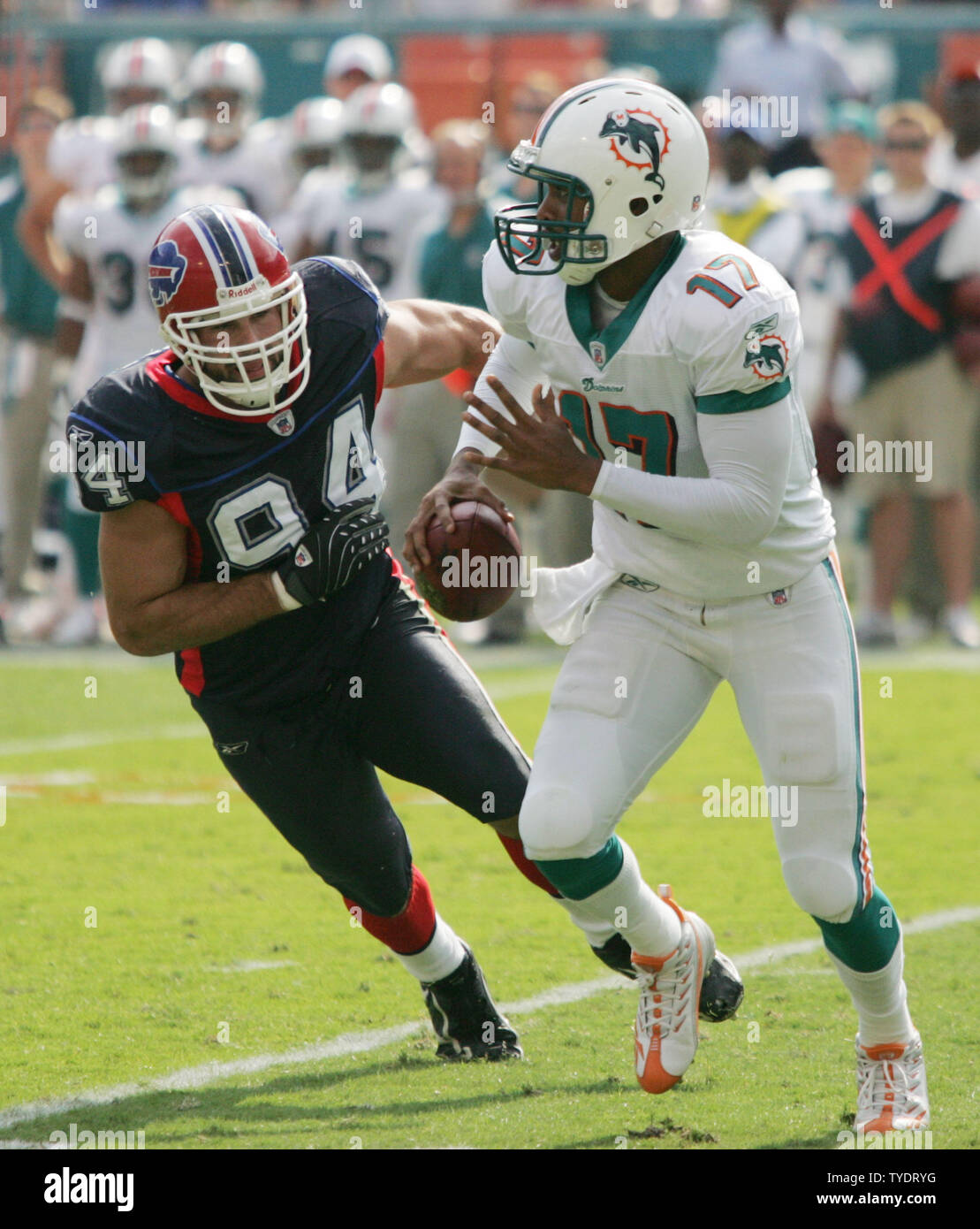 Miami Dolphins Quarterback Cleo Lemon (17) tries to dodge Buffalo Bills ...
