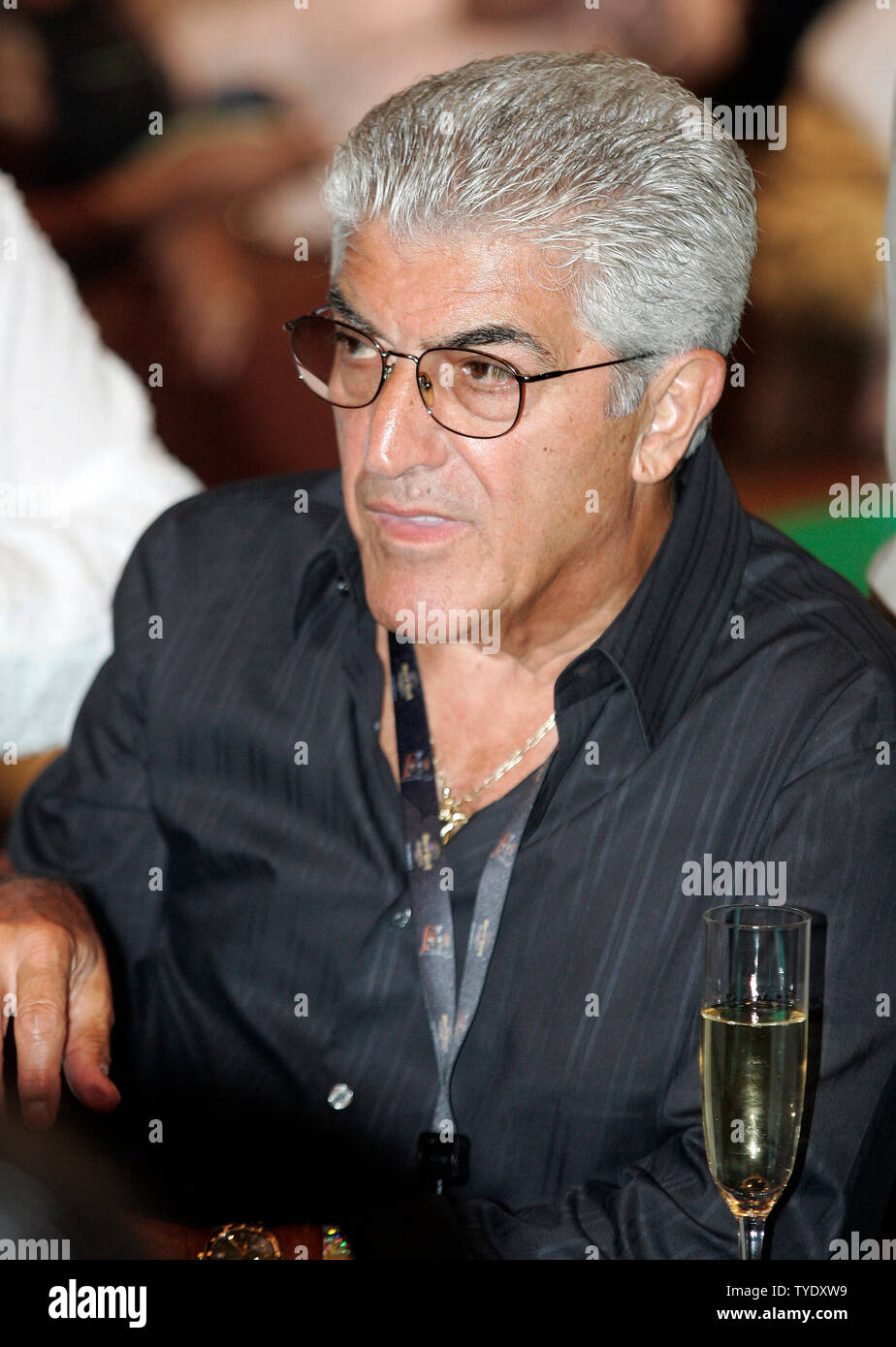 Frank vincent hi-res stock photography and images - Alamy