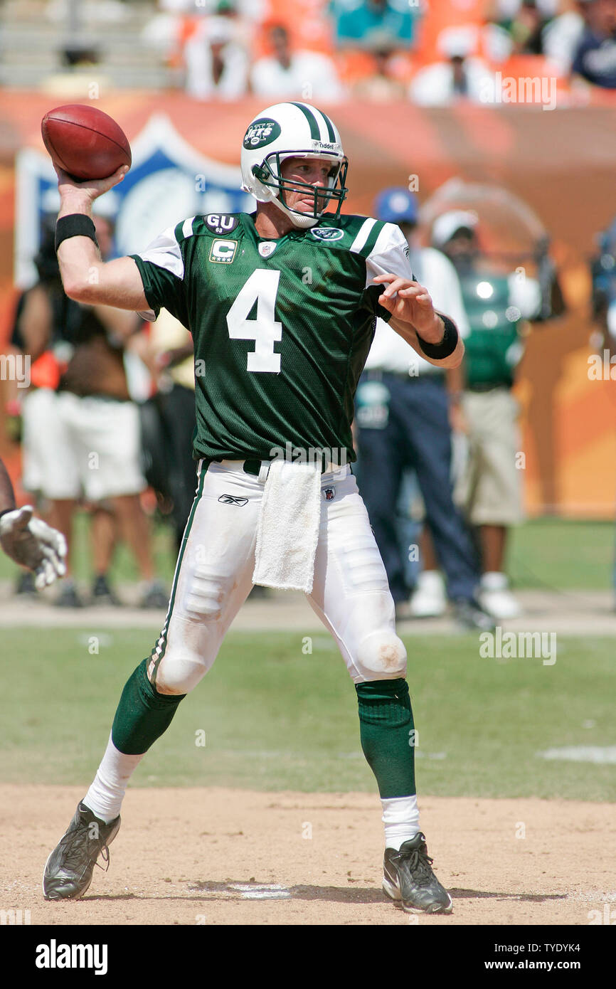 Brett Favre The Tunnel