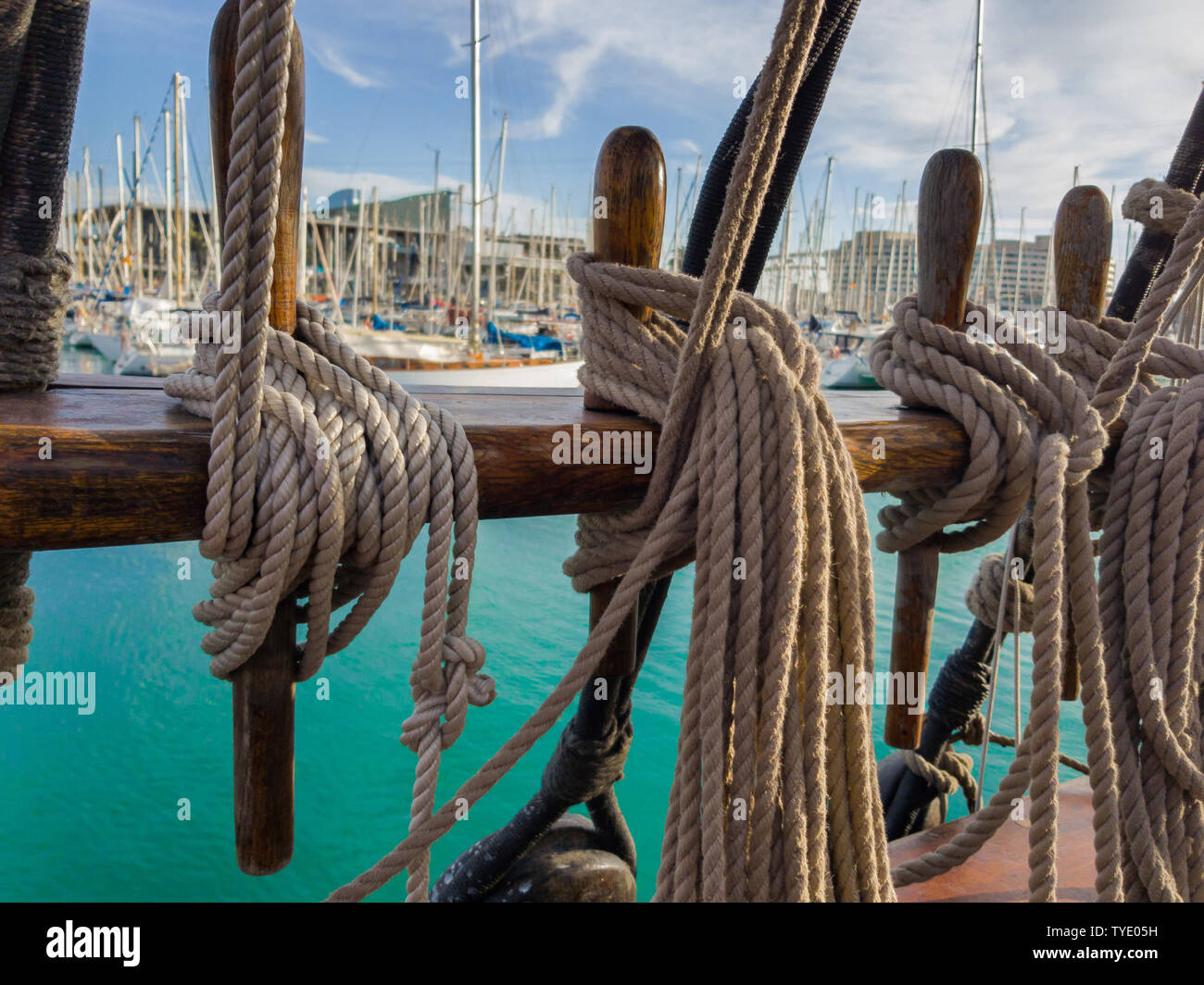 Running rigging hi-res stock photography and images - Alamy