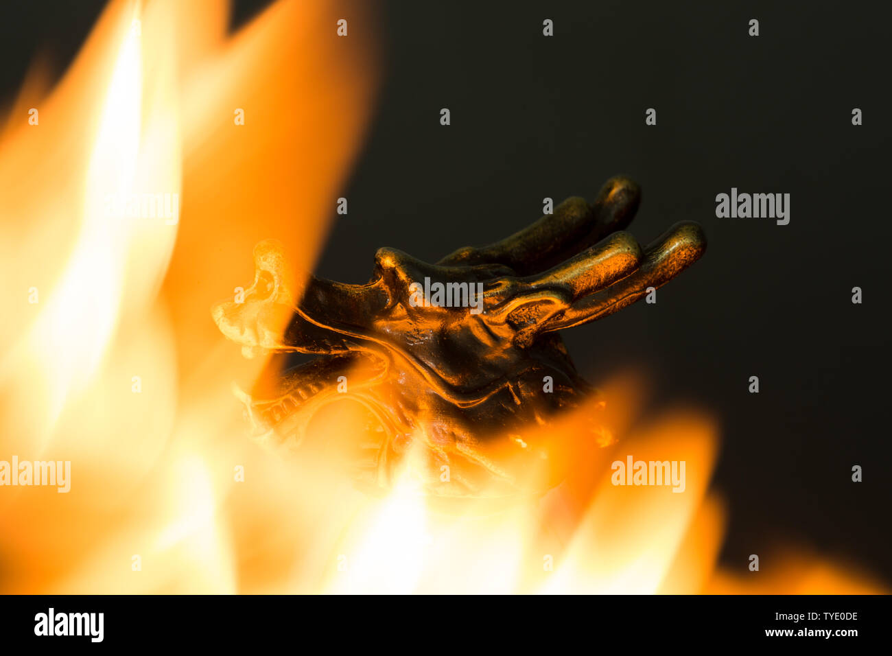 Dragon flame hi-res stock photography and images - Alamy