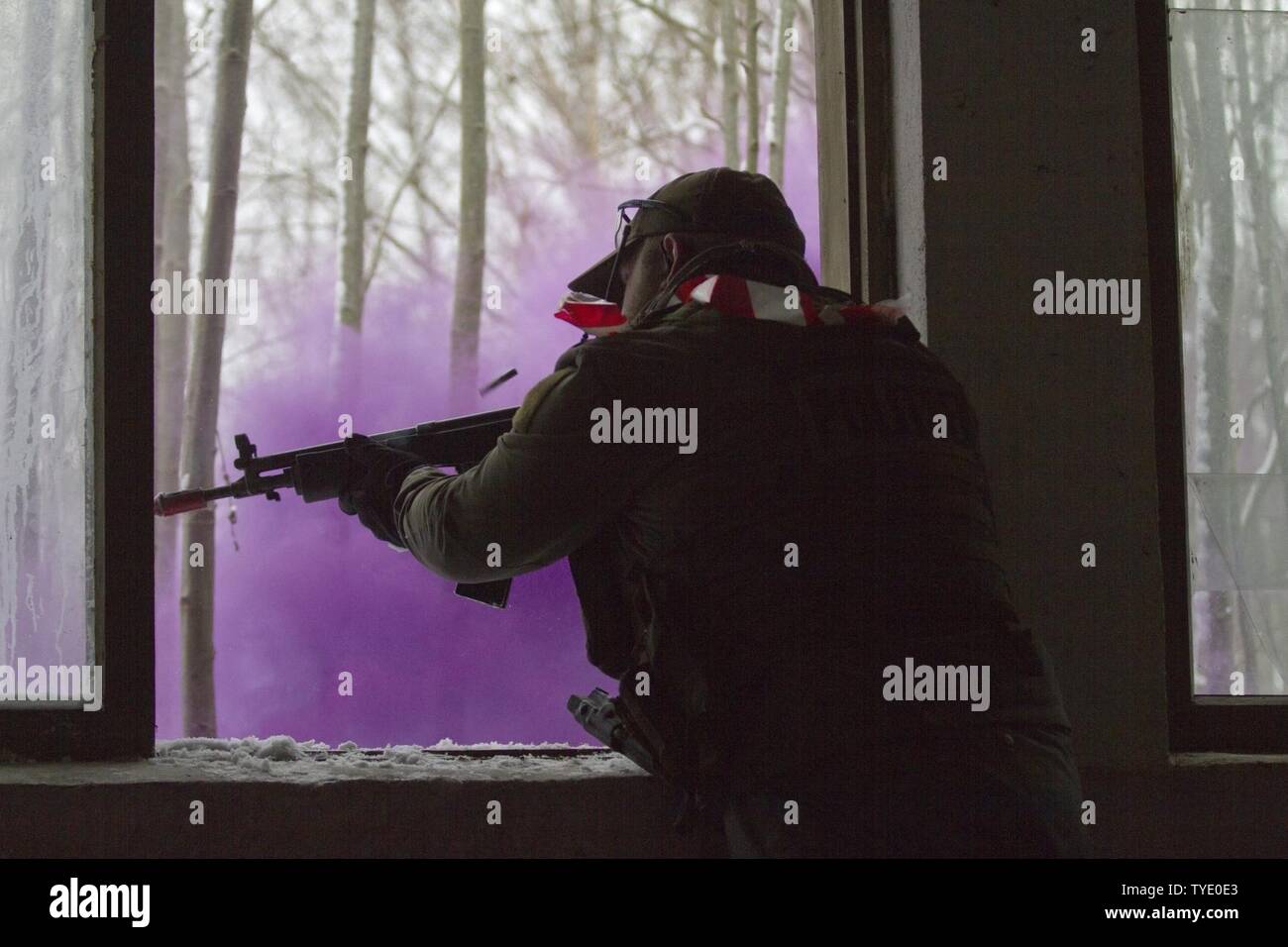 503rd military police battalion airborne hi-res stock photography and ...