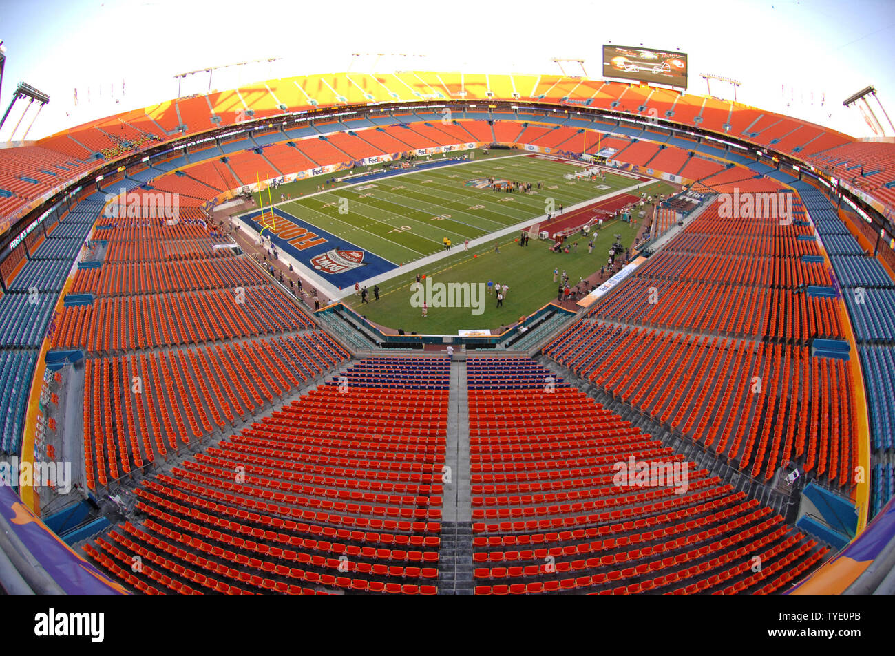 Dolphin Stadium sits ready for the 2009 BCS National Championship game ...
