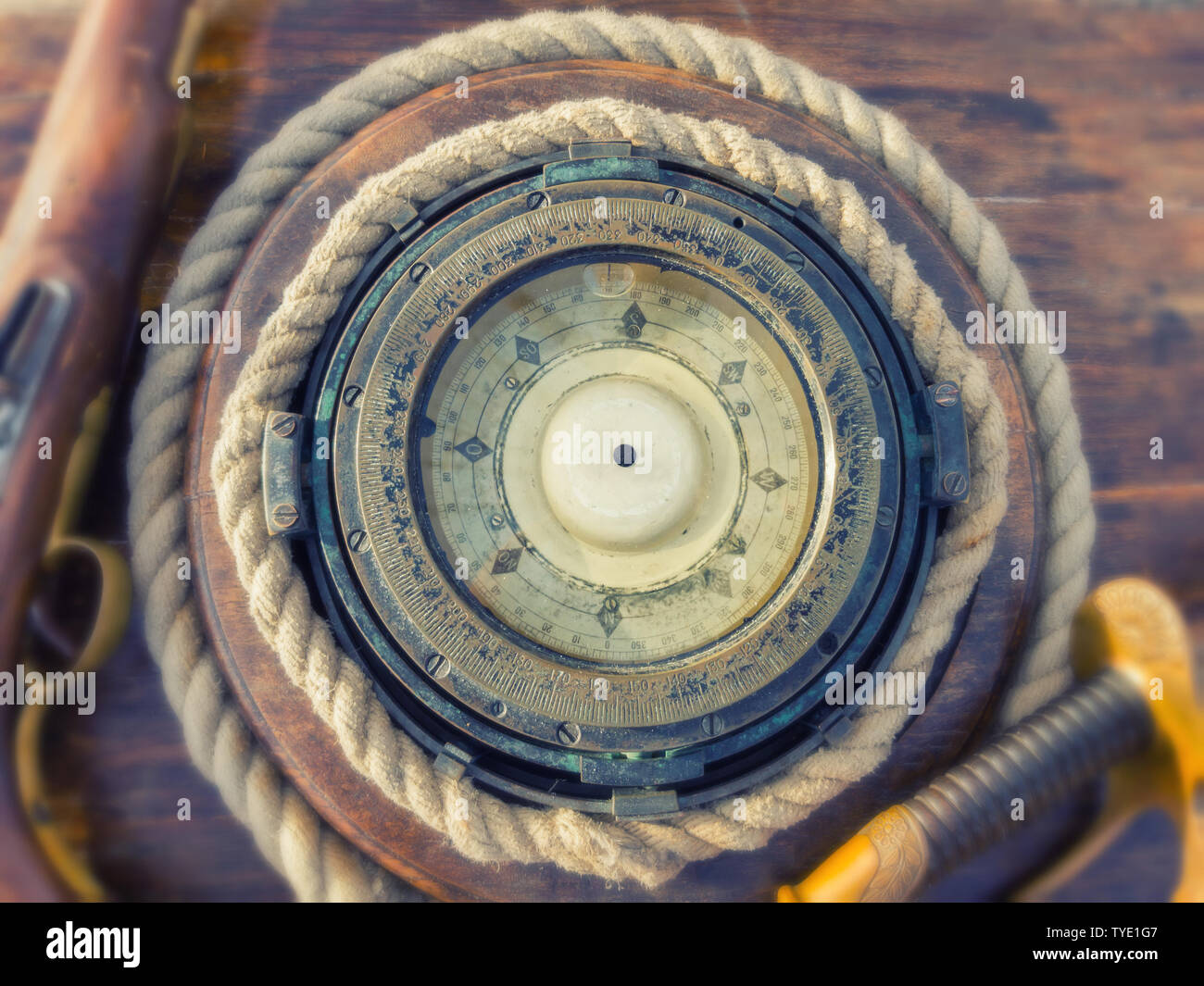 The sea compass hi-res stock photography and images - Alamy