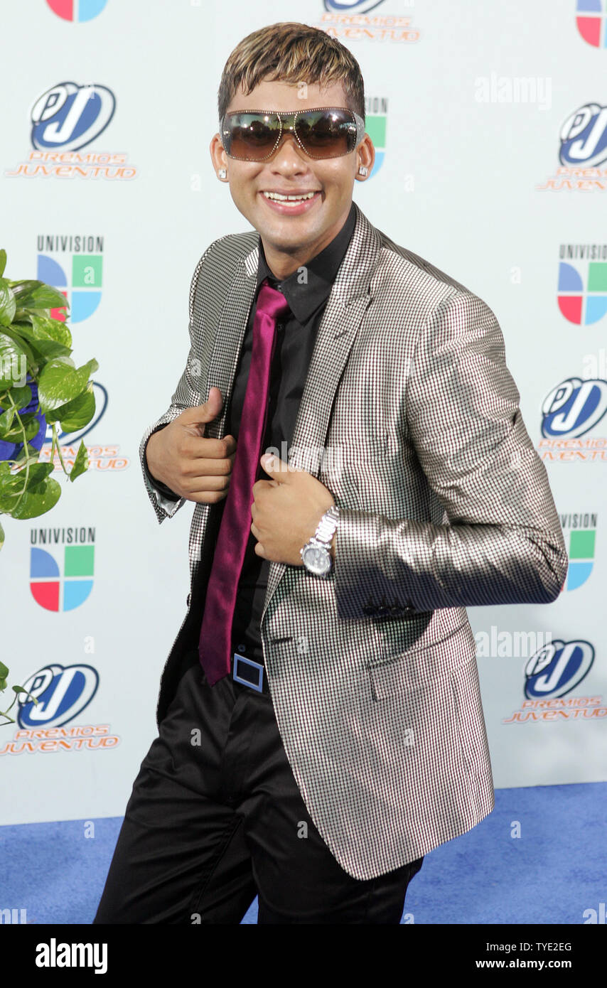 Makano arrives for the 2009 Premios Juventud Awards at the University ...