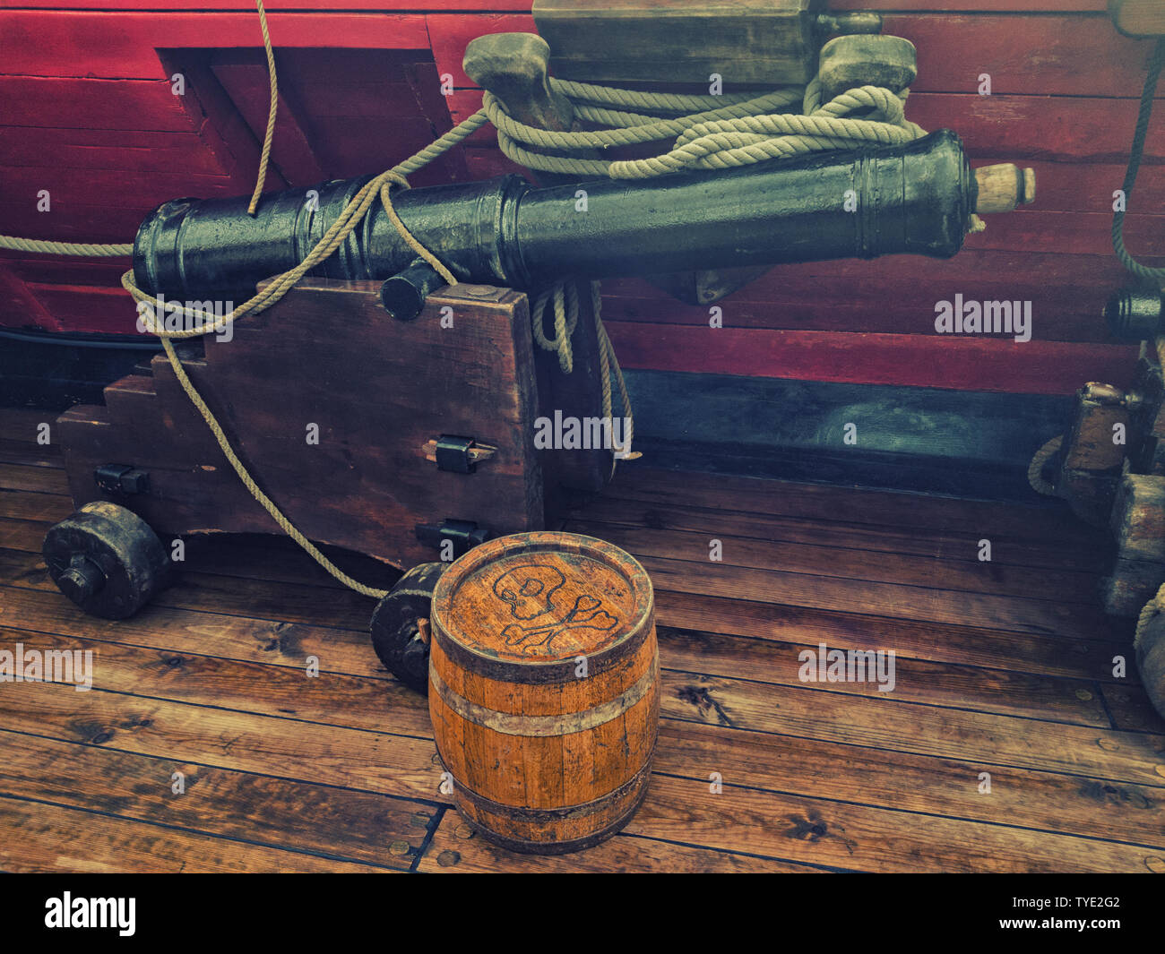 Powder keg old ship hi-res stock photography and images - Alamy