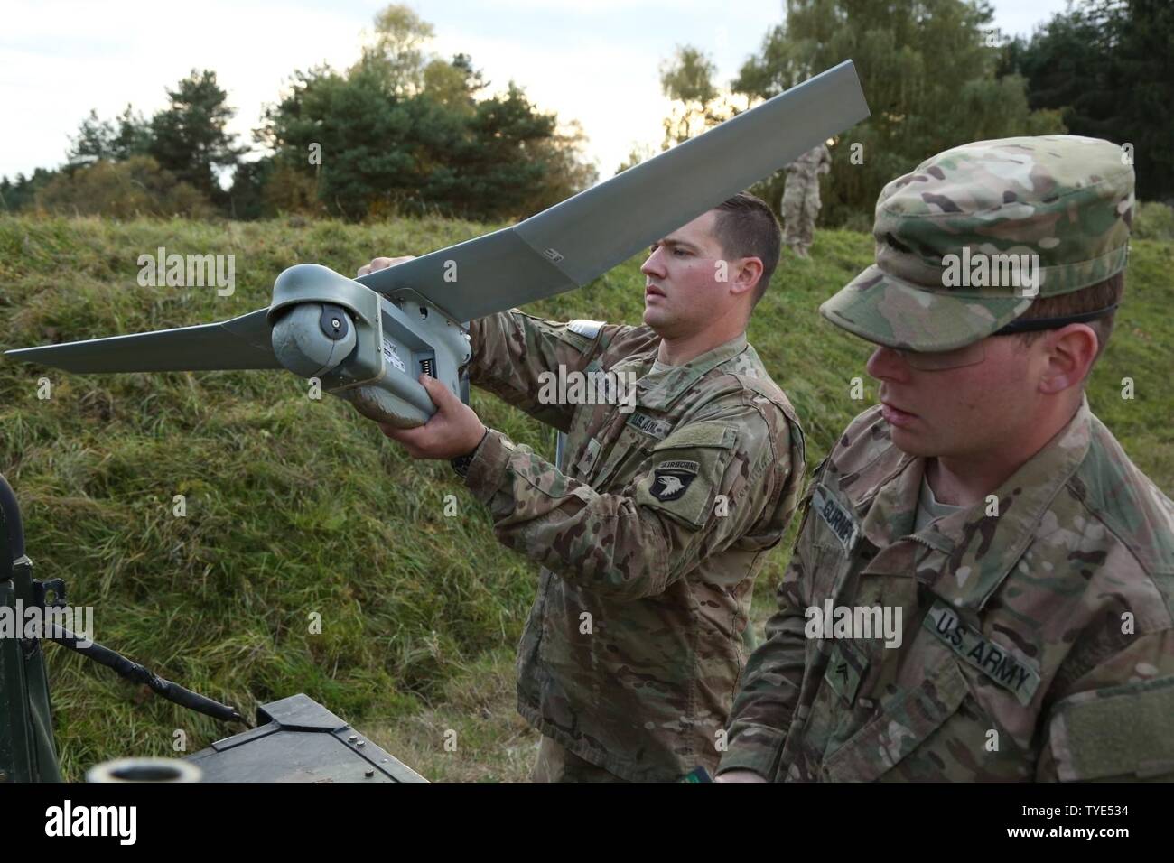 U.S. Army Sgt. Dale Brewer, left, and Cpl. Dustin Gurney of the 1st ...