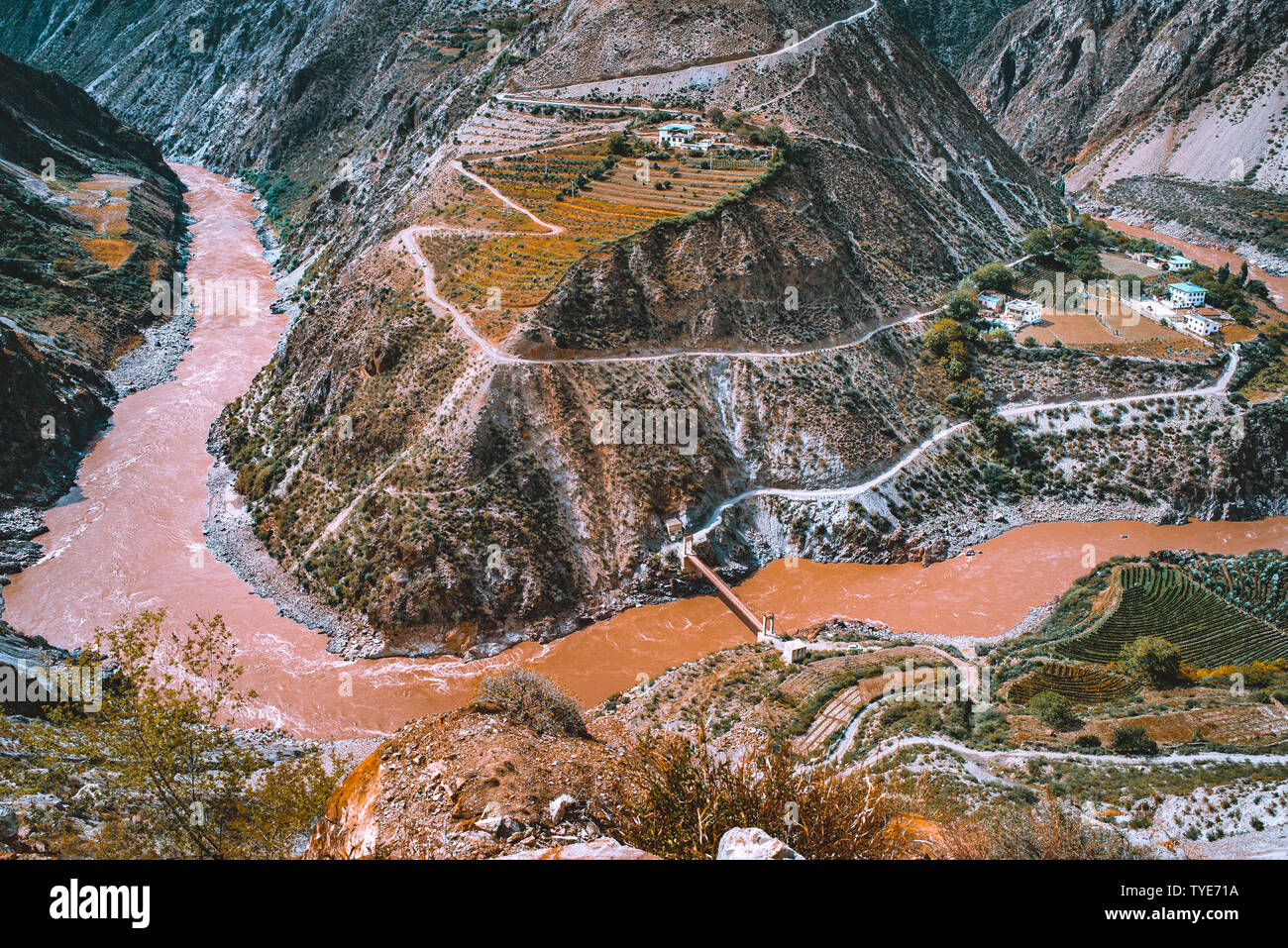 Lancang river hi-res stock photography and images - Alamy