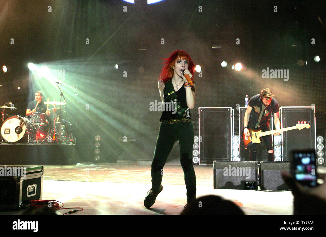 Hayley Williams performs with Paramore in concert on the 2010 Honda ...