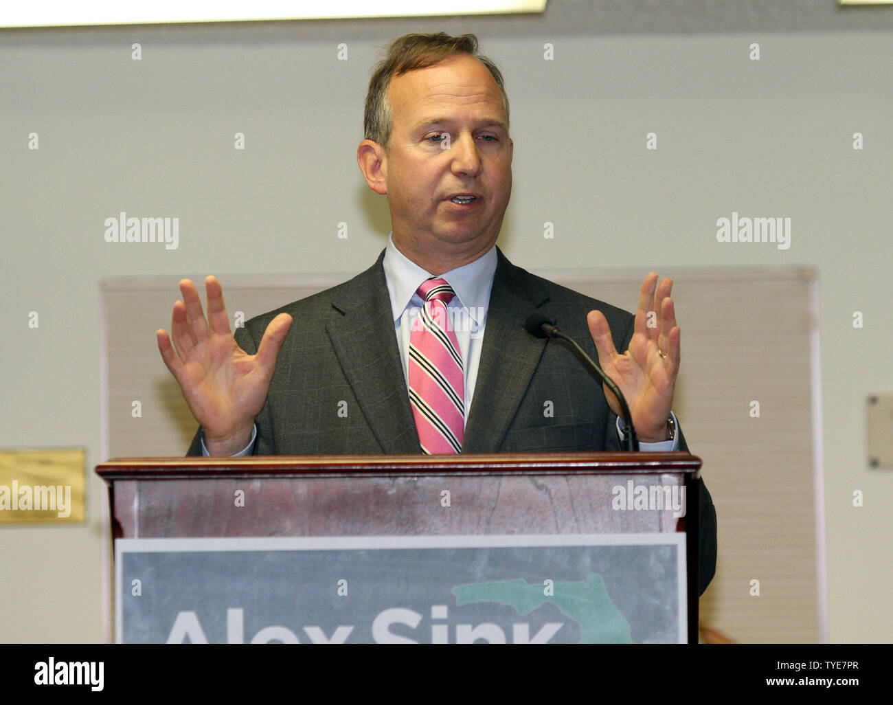 Jack pines hi-res stock photography and images - Alamy