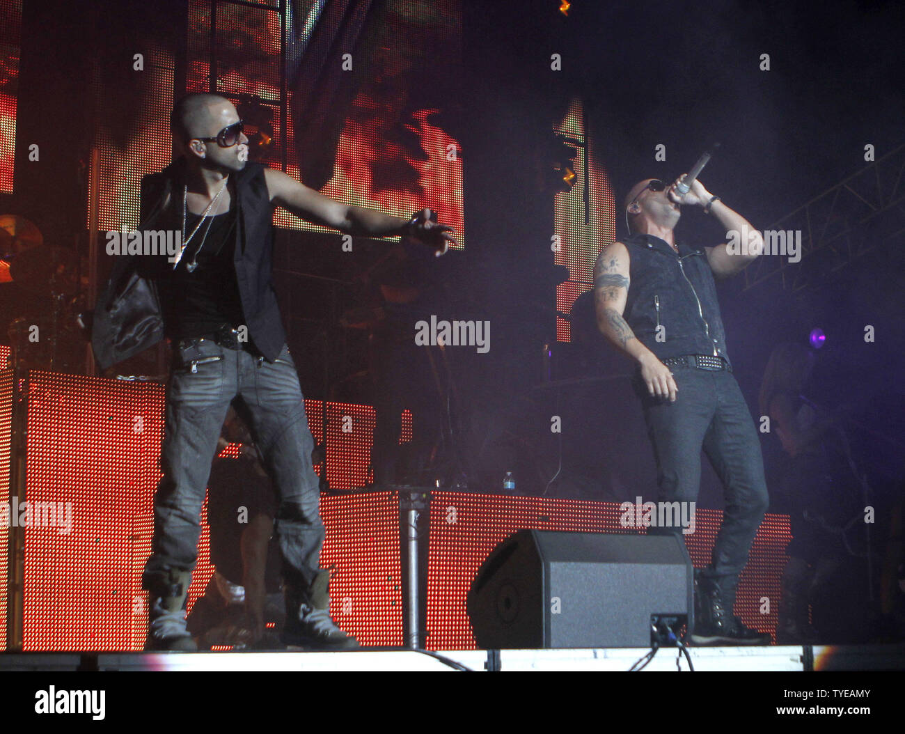 Wisin y yandel 2011 hi-res stock photography and images - Alamy