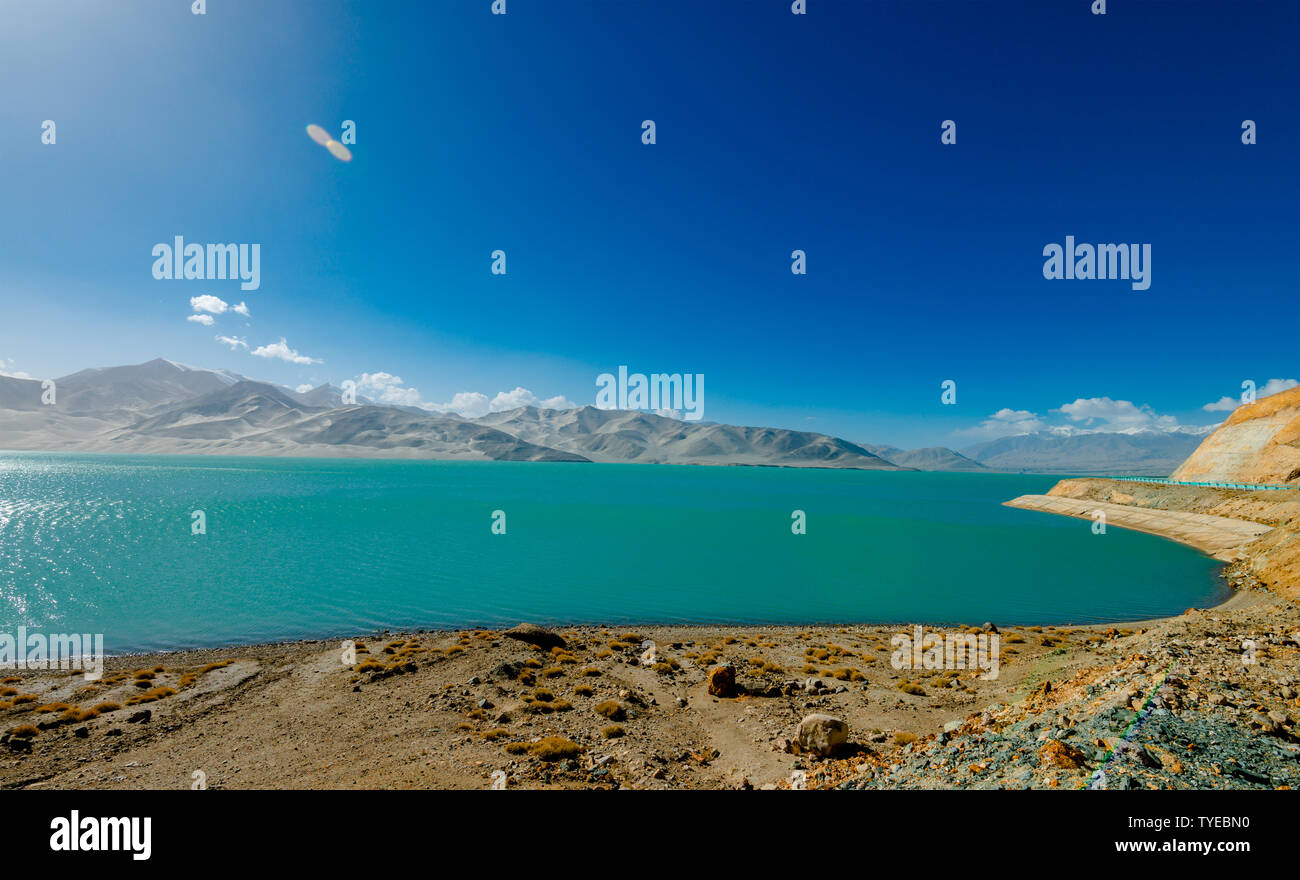 Baisha lake hi-res stock photography and images - Alamy
