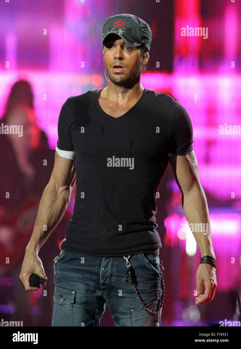 Enrique iglesias miami hi-res stock photography and images - Alamy