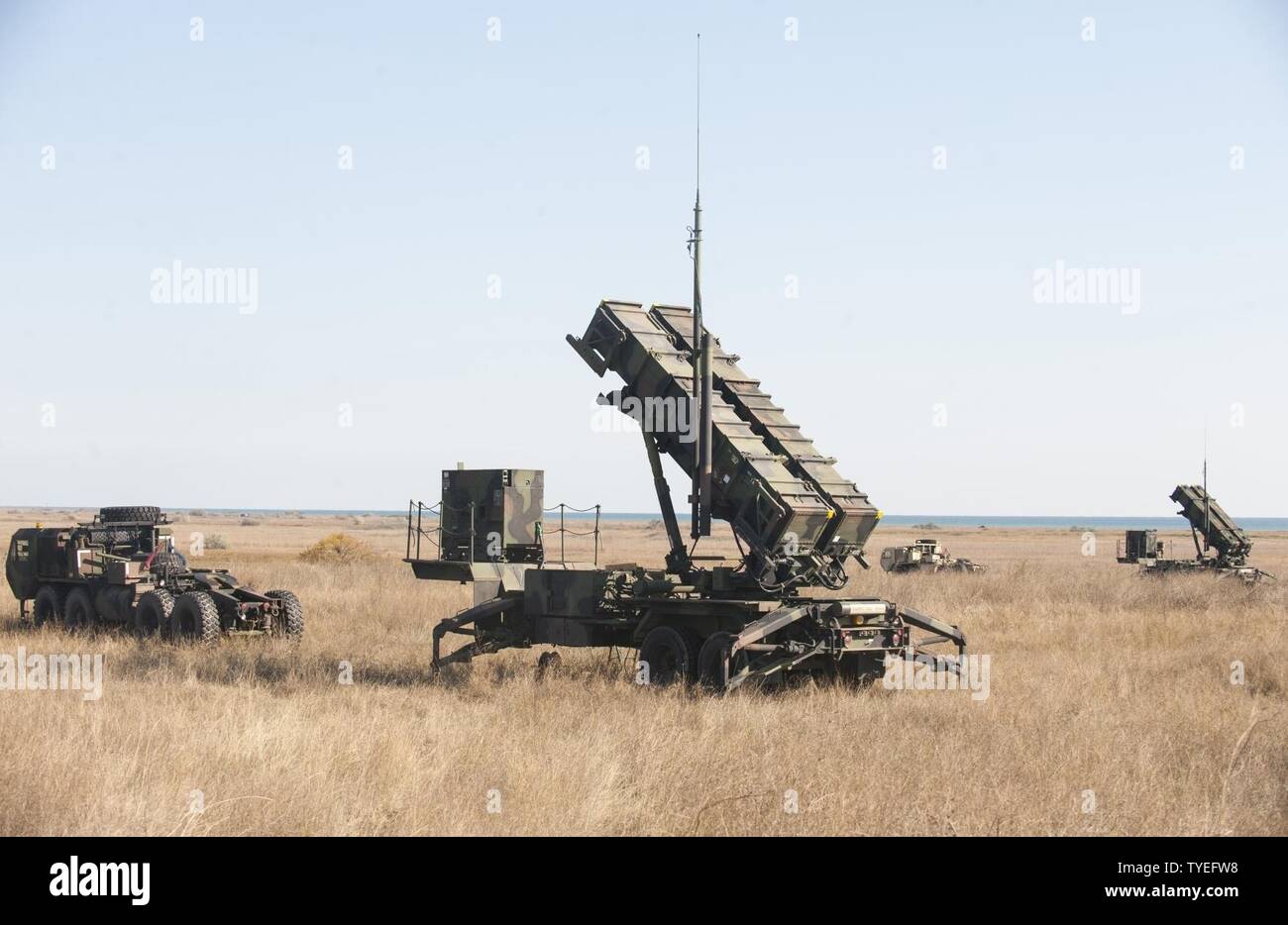 U.S. Army Soldiers, with the 5th Battalion 7th Air Defense Artillery ...