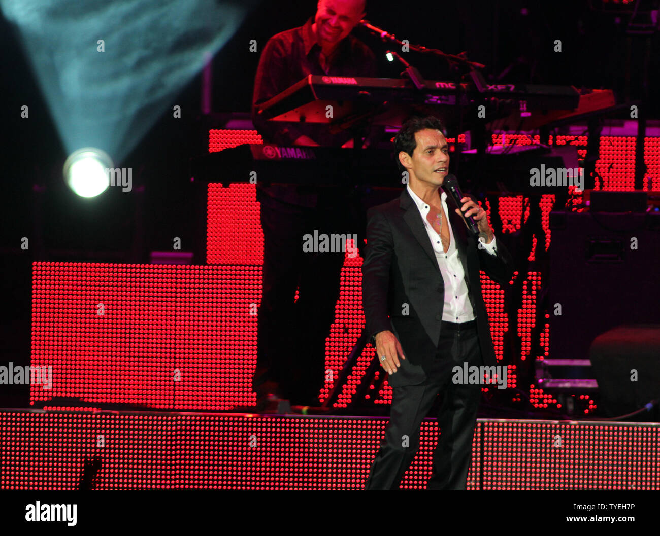 Marc Anthony performs in concert at the American Airlines Arena in ...