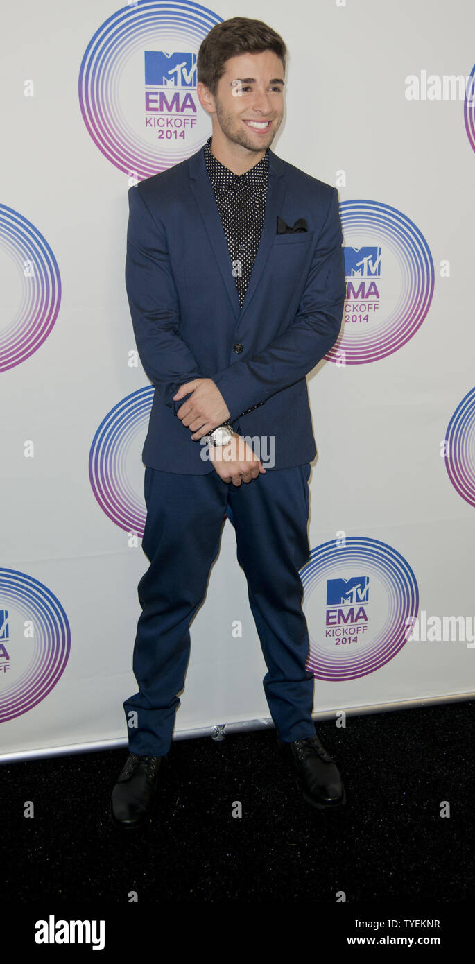 MTV performer Jake Miller arrives on the red carpet for the 2014 MTV ...