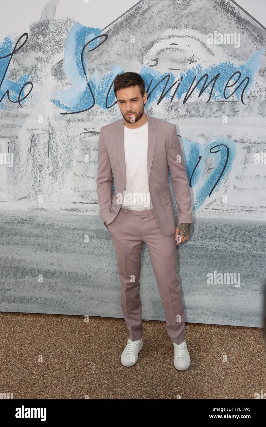 Liam Payne One Thing Outfit