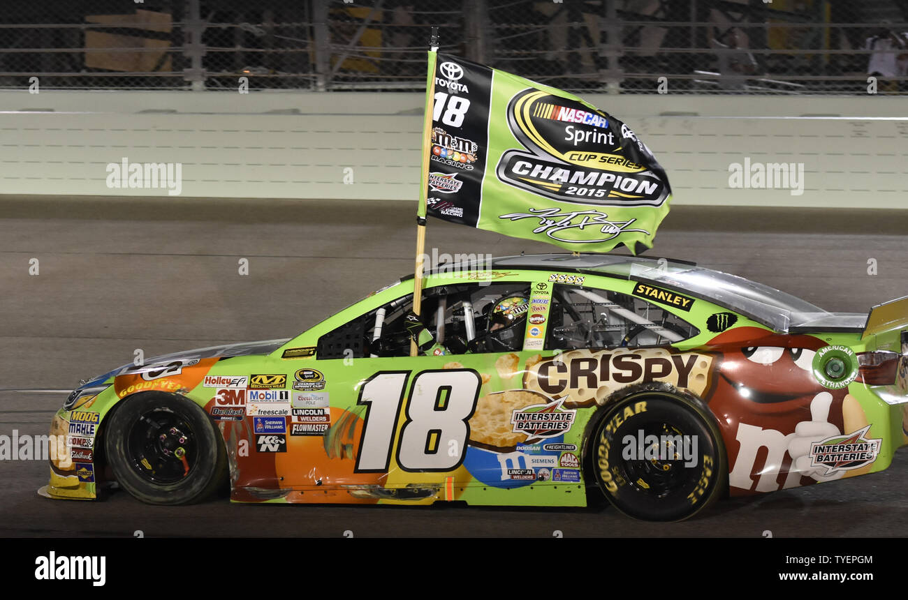 Kyle busch homestead 2015 hi-res stock photography and images - Alamy