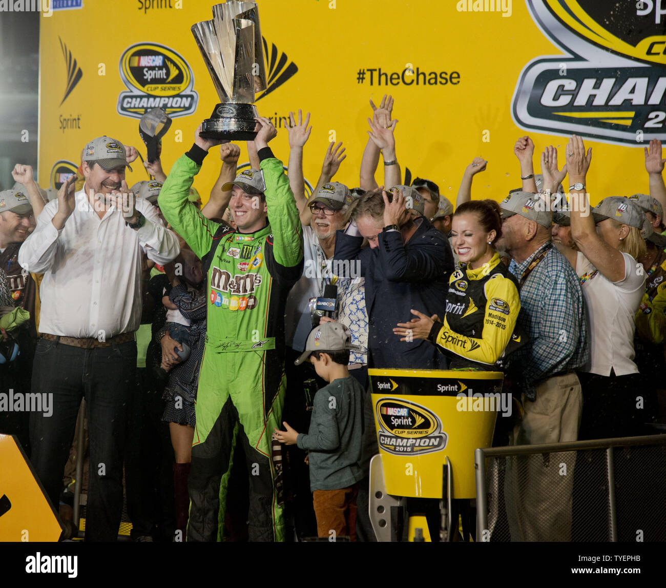 Kyle busch sprint cup trophy hi-res stock photography and images - Alamy