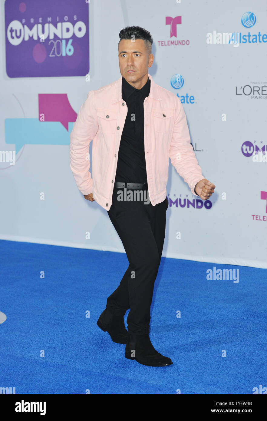 Latin artist Jorge Bernal is seen walking the blue carpet at the 2016 ...