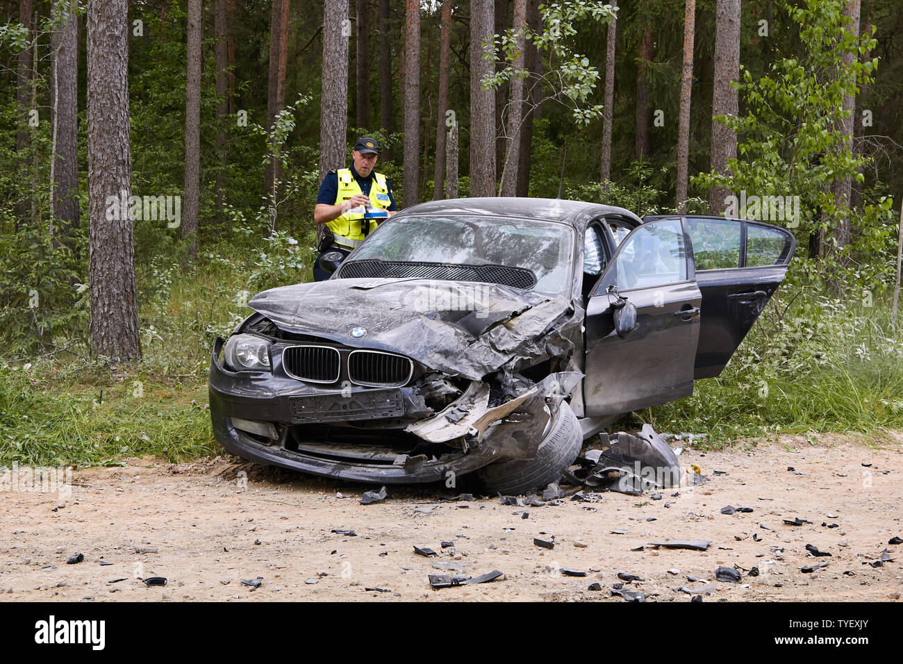 Accident rural hi-res stock photography and images - Alamy
