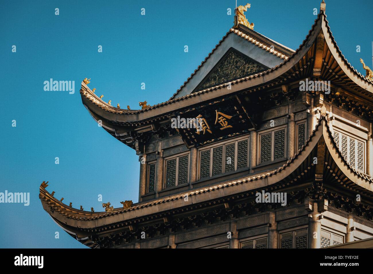Jinding ancient architecture hi-res stock photography and images - Alamy