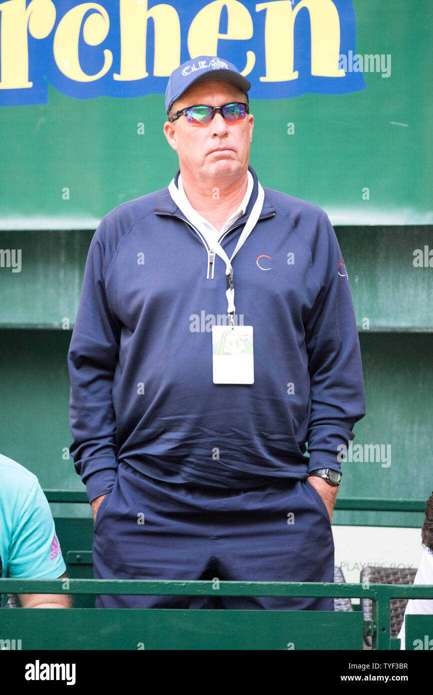 Ivan LENDL (coach, former tennis pro) in the Player Box, half figure ...