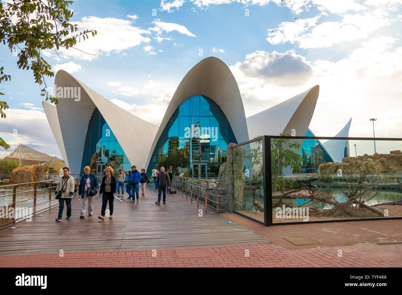 Oceanographic park and arts centre hi-res stock photography and images ...