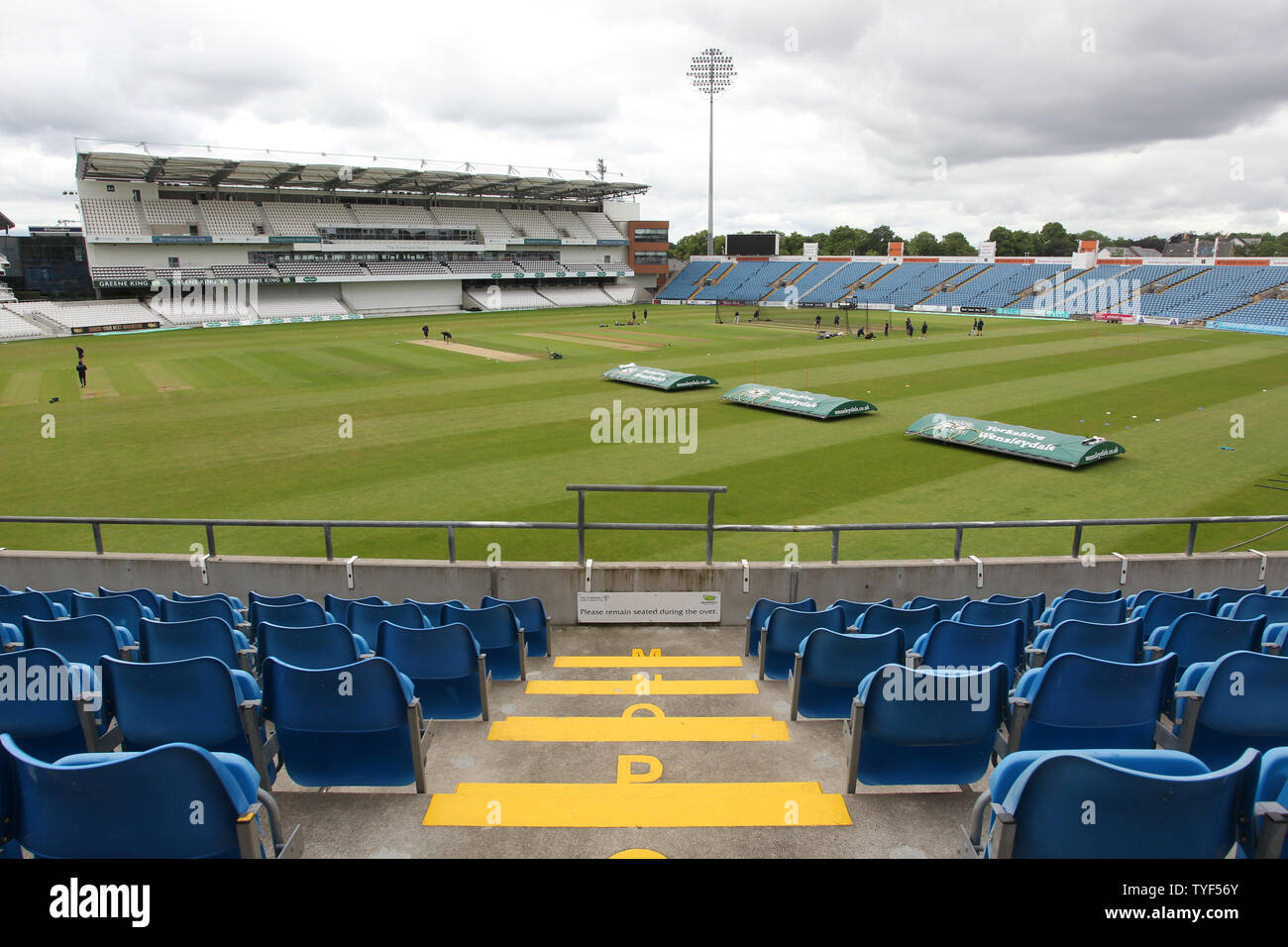 Headingley Cricket Ground View Stock Photos & Headingley Cricket Ground ...