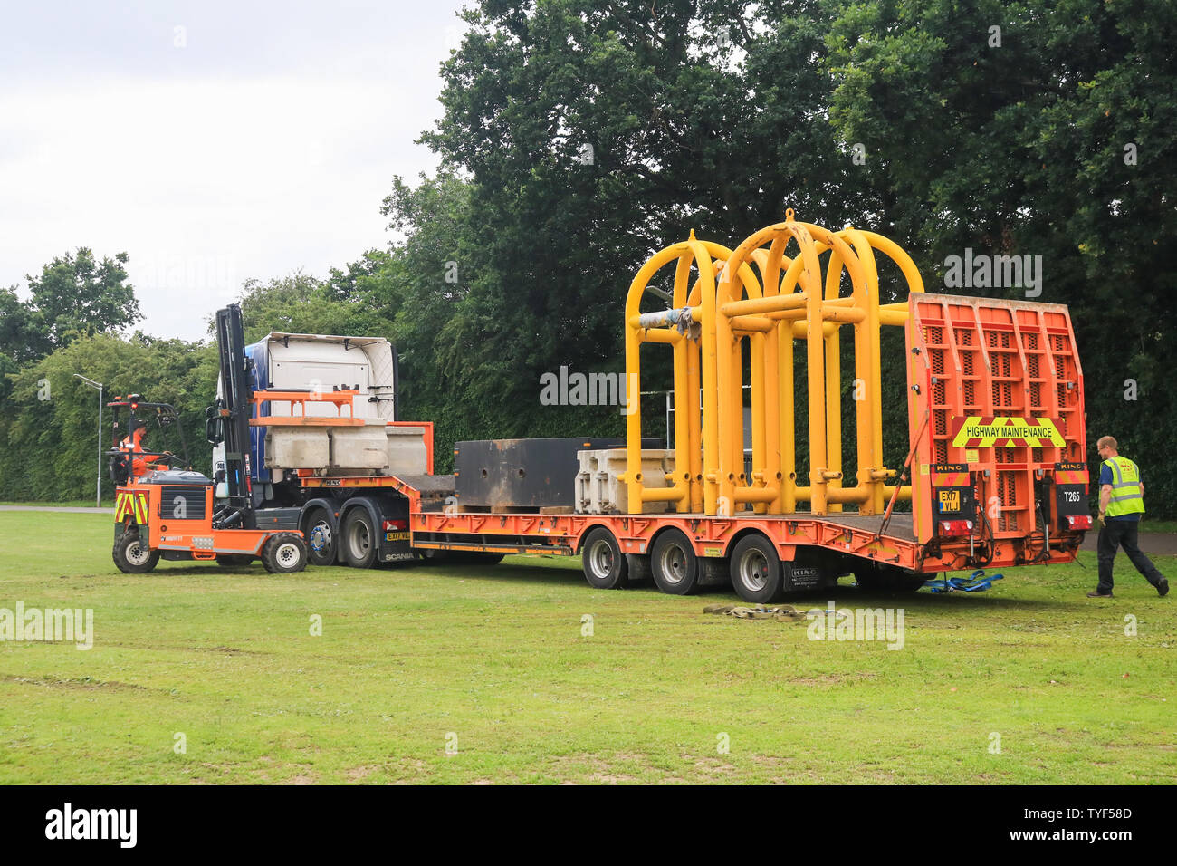 Wimbledon gate gate 1 hi-res stock photography and images - Alamy