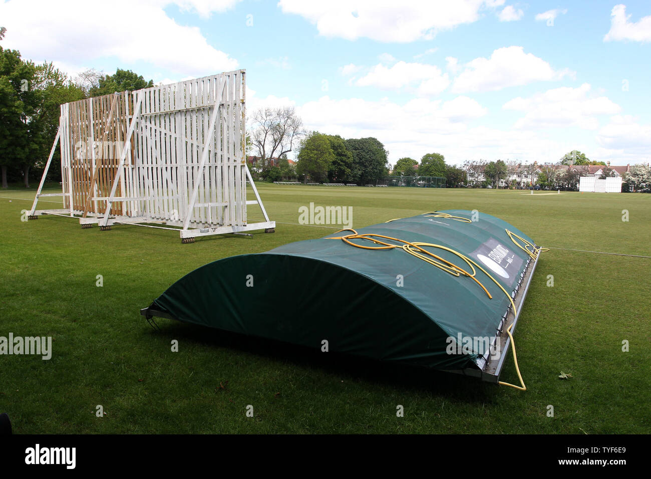 Finchley cc hi-res stock photography and images - Alamy